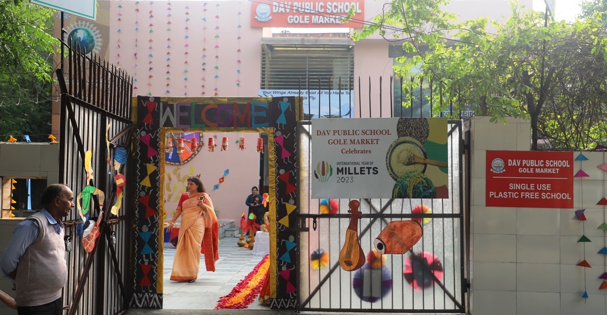 Welcome to D.A.V. PUBLIC SCHOOL